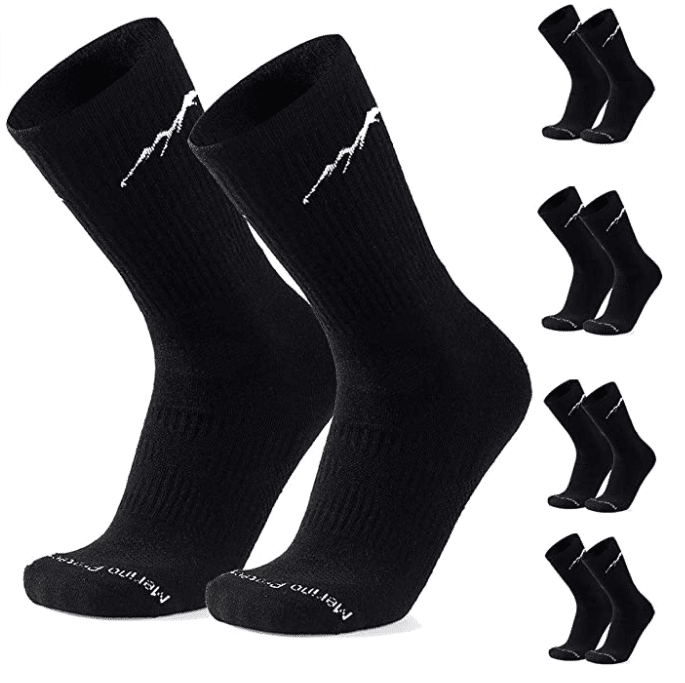 The 8 Best Organic Sock Brands That Are Made to Last - LeafScore