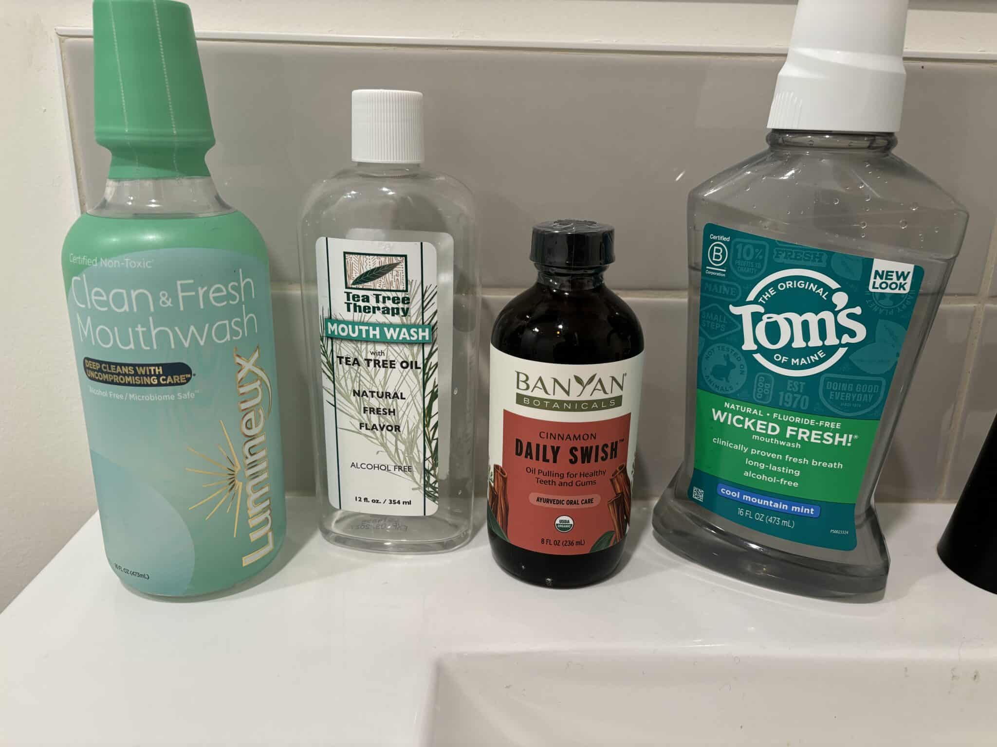 The 8 Best Natural Mouthwashes (Plus Ingredients to Avoid) - Leaf Score