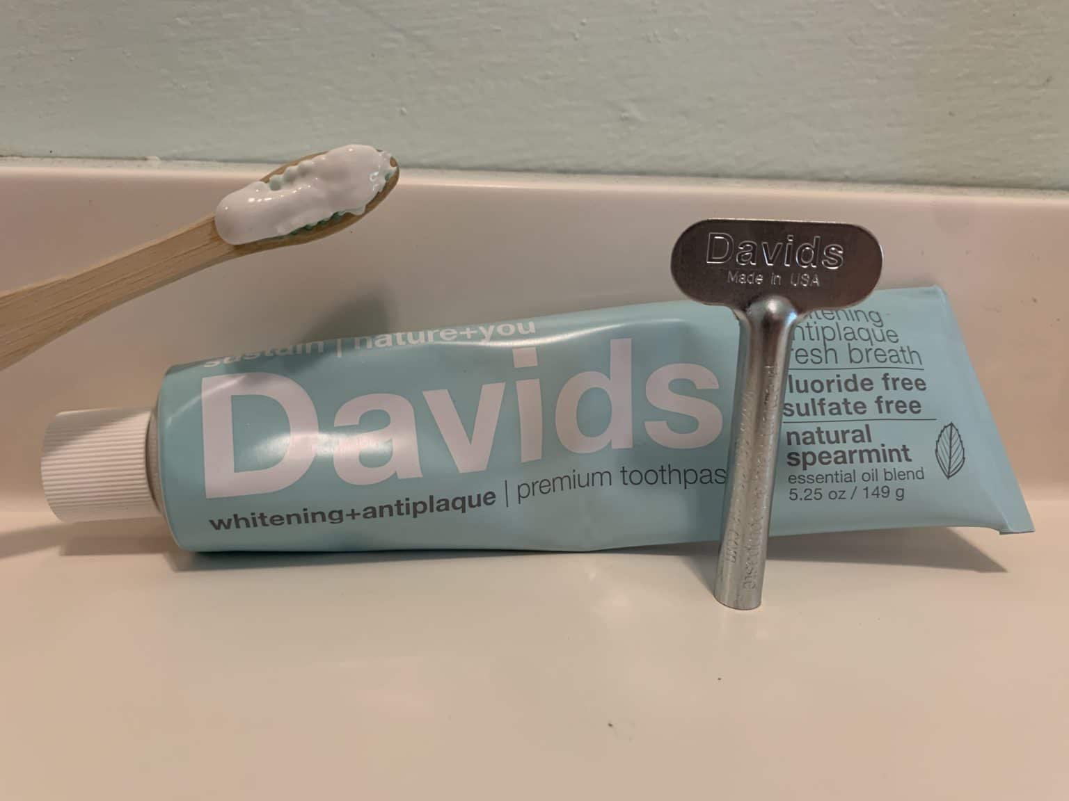 The 3 Best Green Toothpaste Brands [Staff Tested ] - LeafScore
