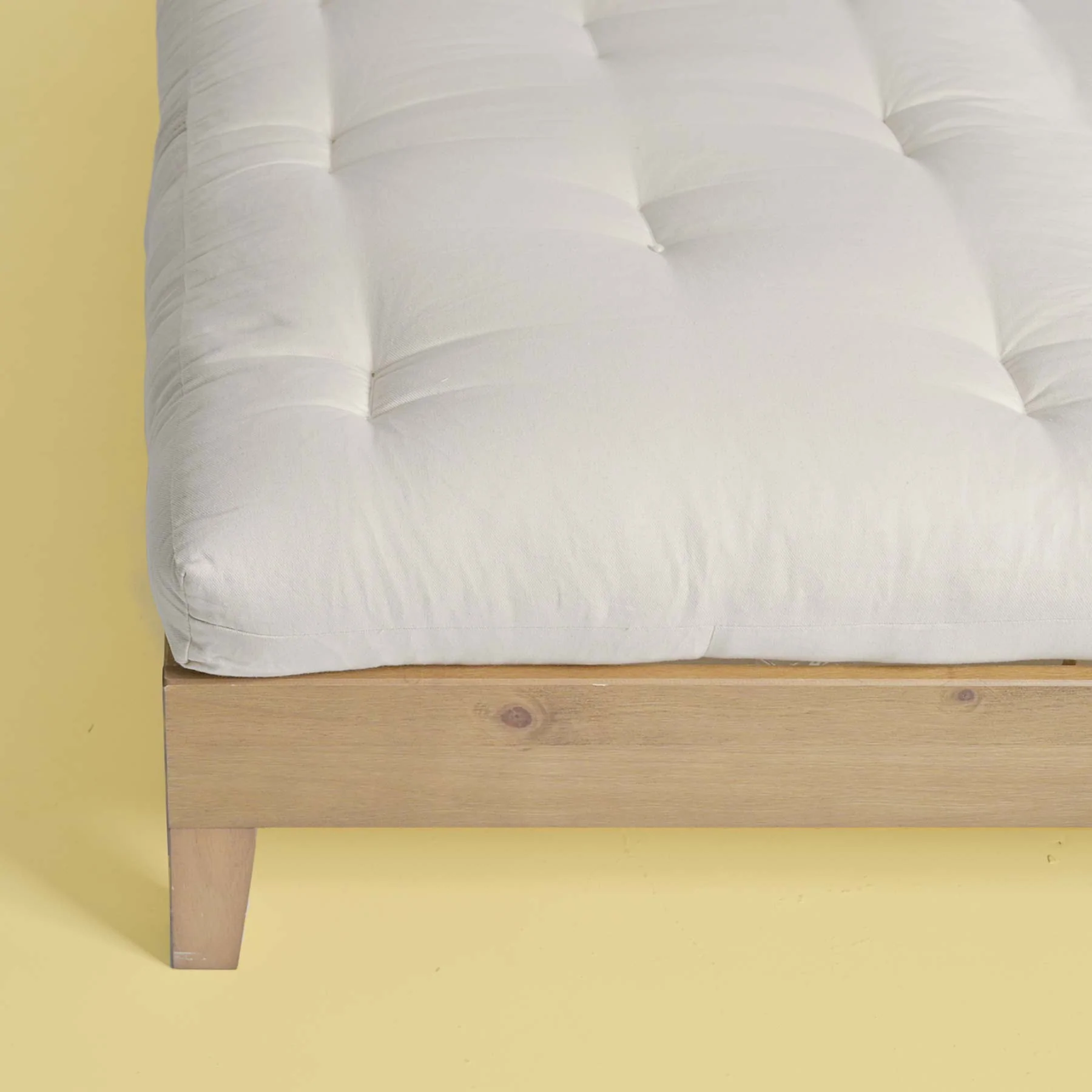 Rawganique Farmstead Futon Review - LeafScore