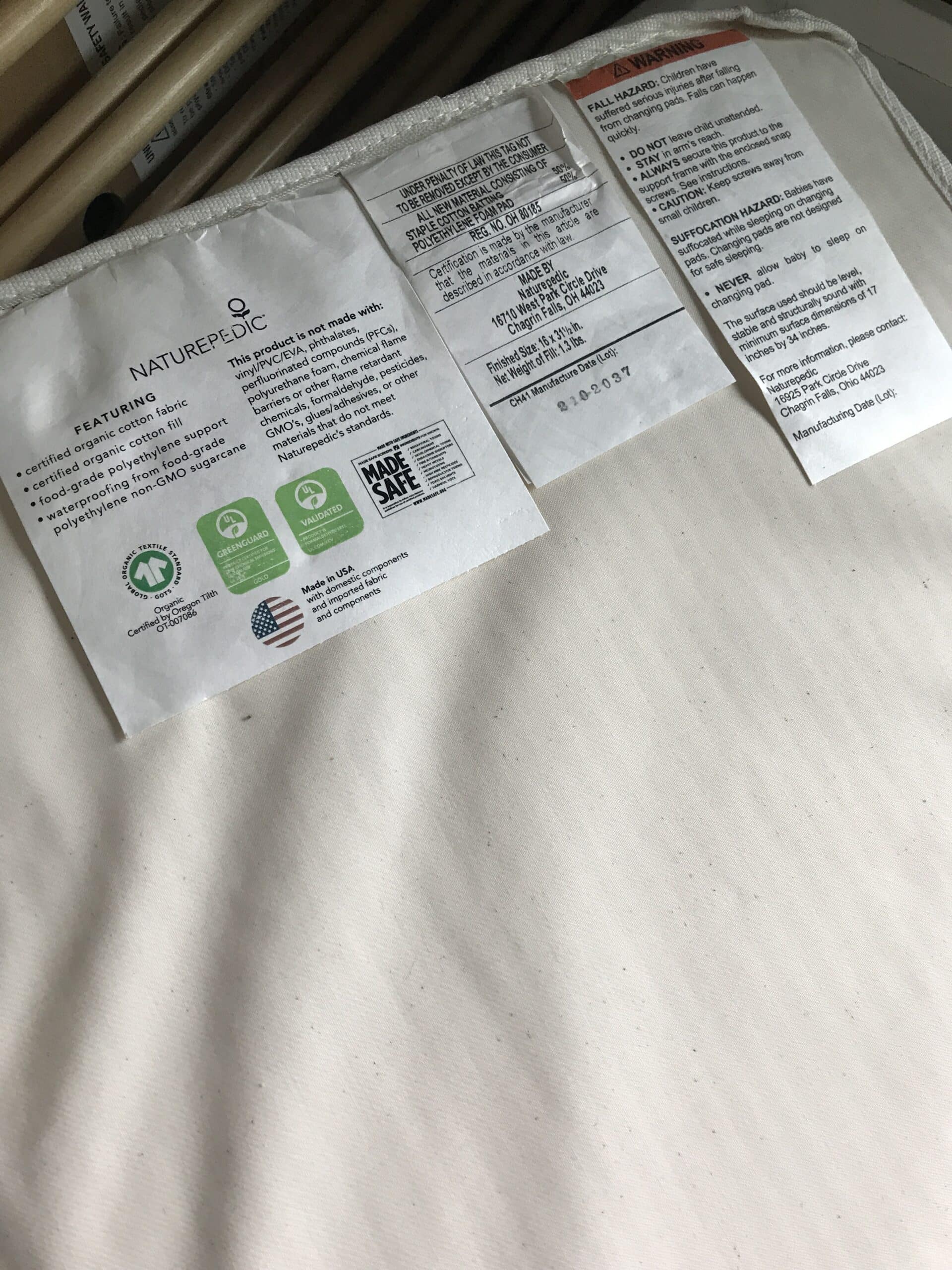 The Best Green & Non-Toxic Changing Pads and Covers - LeafScore