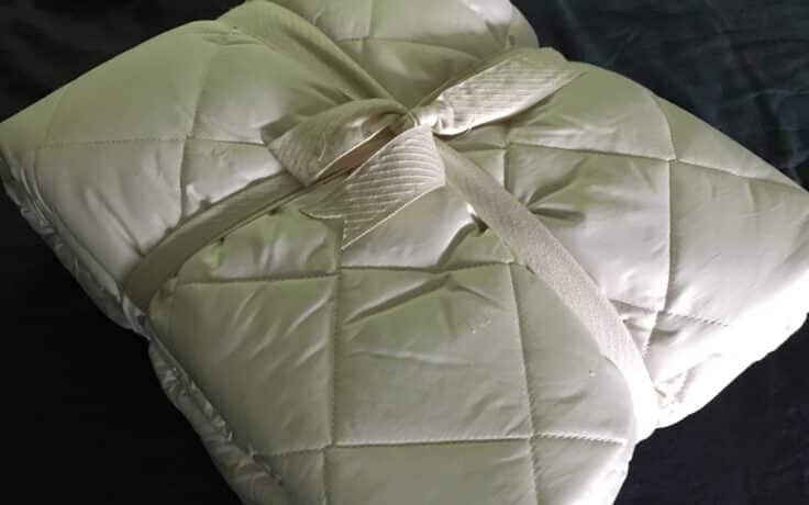 Avocado Organic Mattress Cover and Pad Protector Review - LeafScore