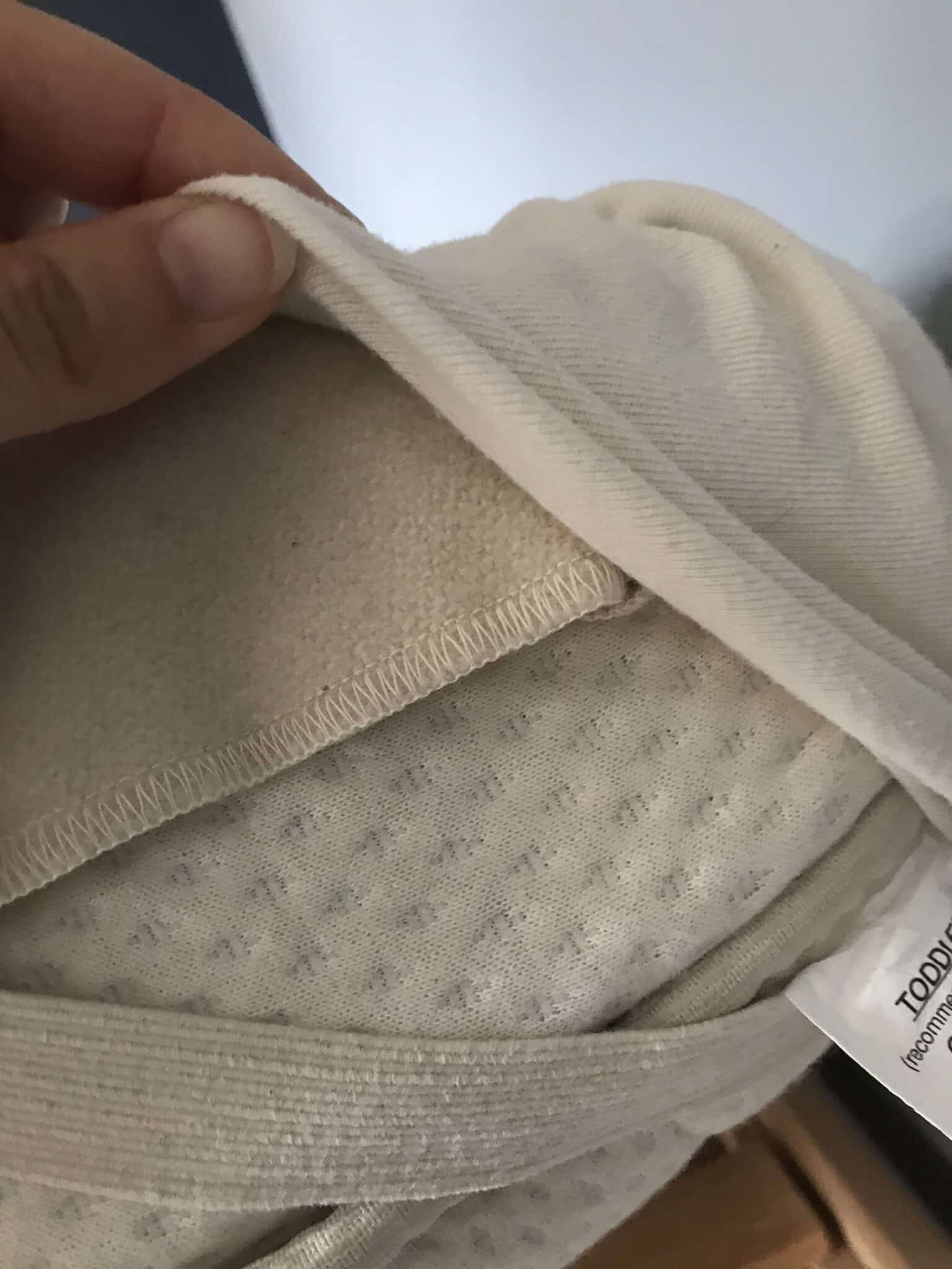 Non-Toxic Mattress Protector Brands - Reviews by LeafScore