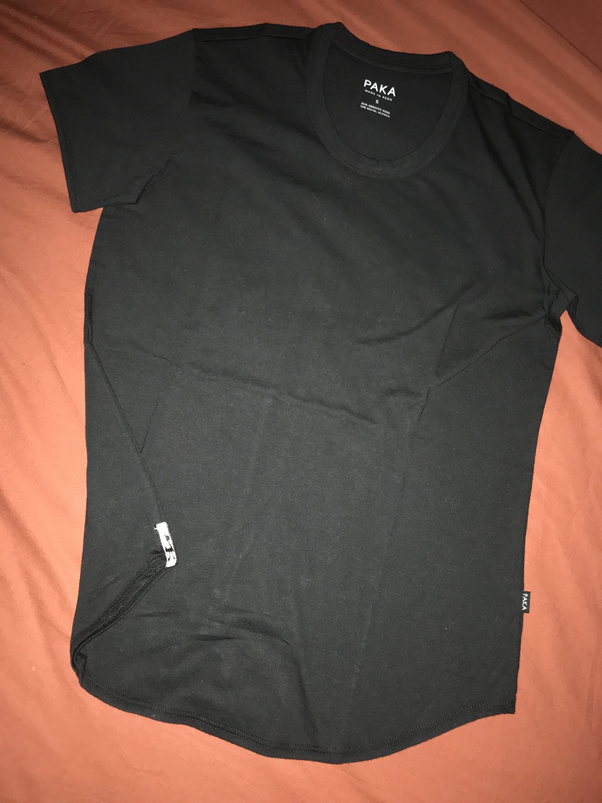 PAKA Apparel Review: We Tested the Sweaters and T-Shirts - LeafScore
