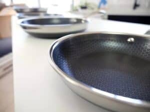 Are Hexclad Pans Worth It? Not if PTFE is a Concern - LeafScore