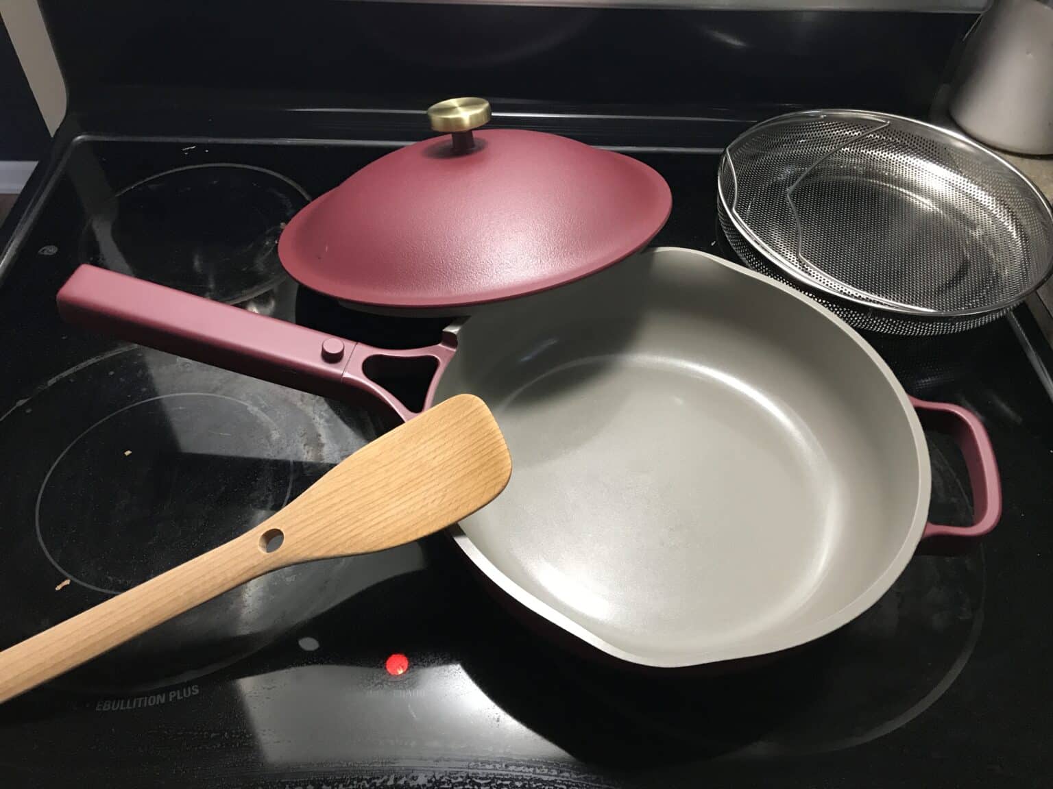 Ceramic Non-Stick Pans Don't Last: Here's Why - LeafScore