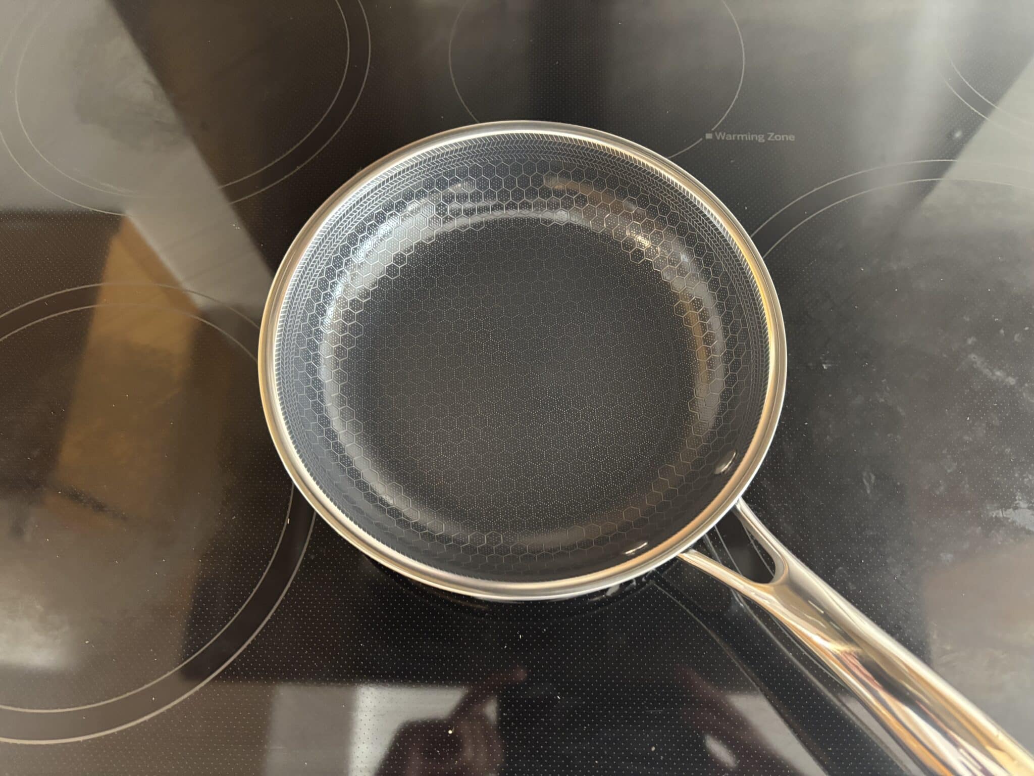 HexClad vs. All-Clad - Which Non-stick Cookware is Best? - LeafScore